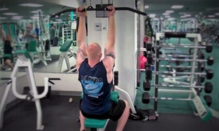 Pullover con polea alta - Musculación Total