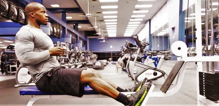 Pullover con polea alta - Musculación Total