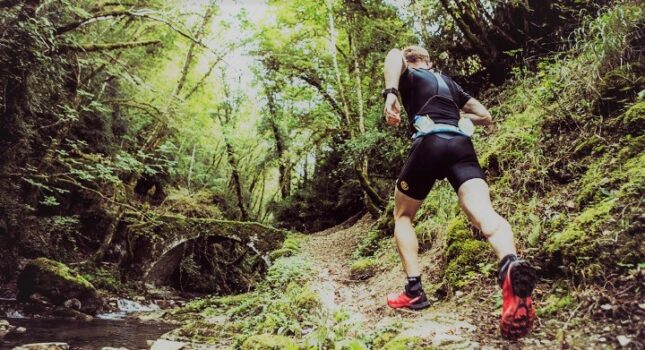 ¿Cuáles son los principales accesorios y equipos para correr?